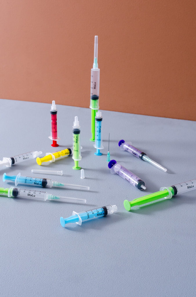 Jeringa desechable de colores MaLu | Venta de Medicamentos y Equipos ...